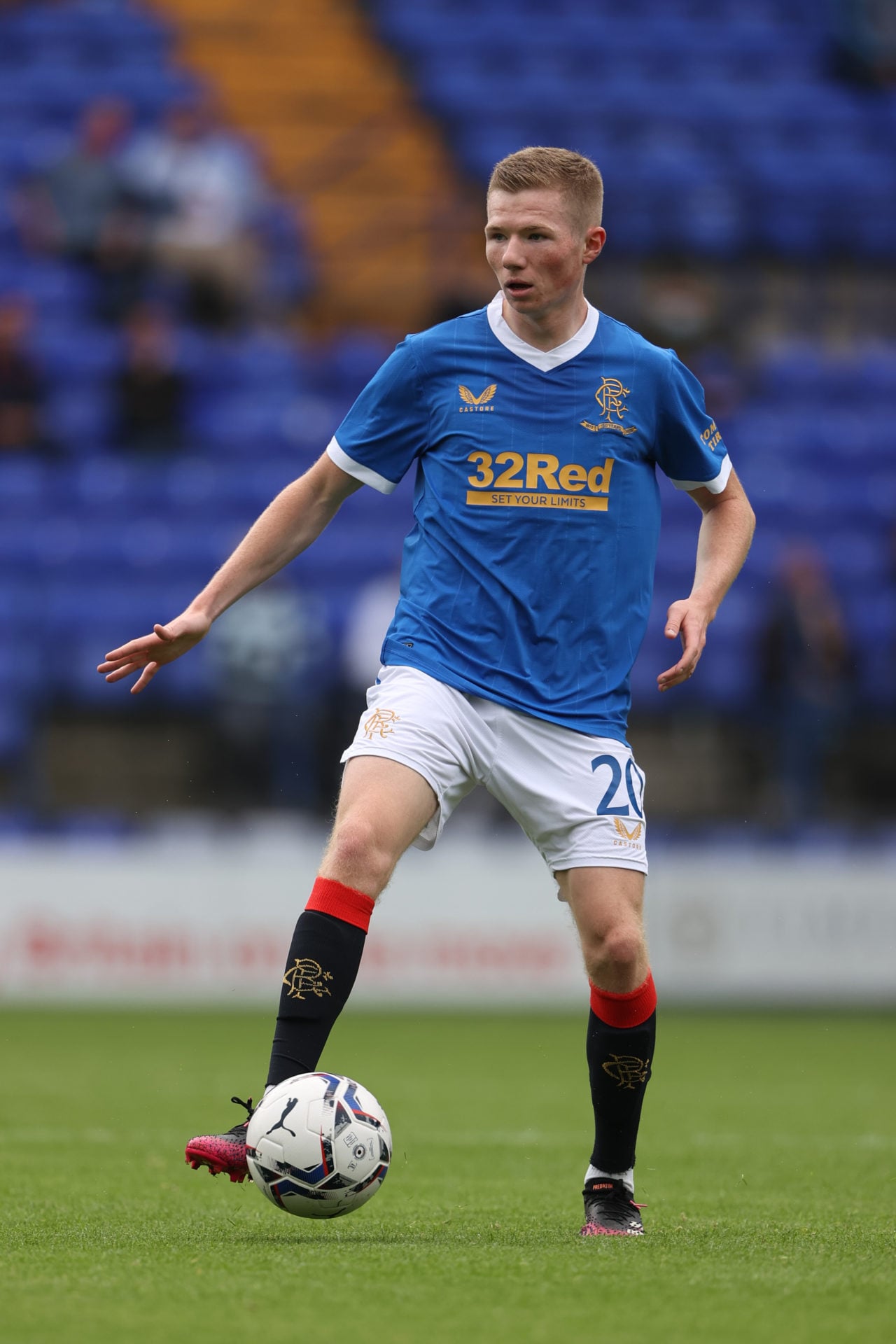 Stephen Kelly a lesson for Rangers as midfield toils